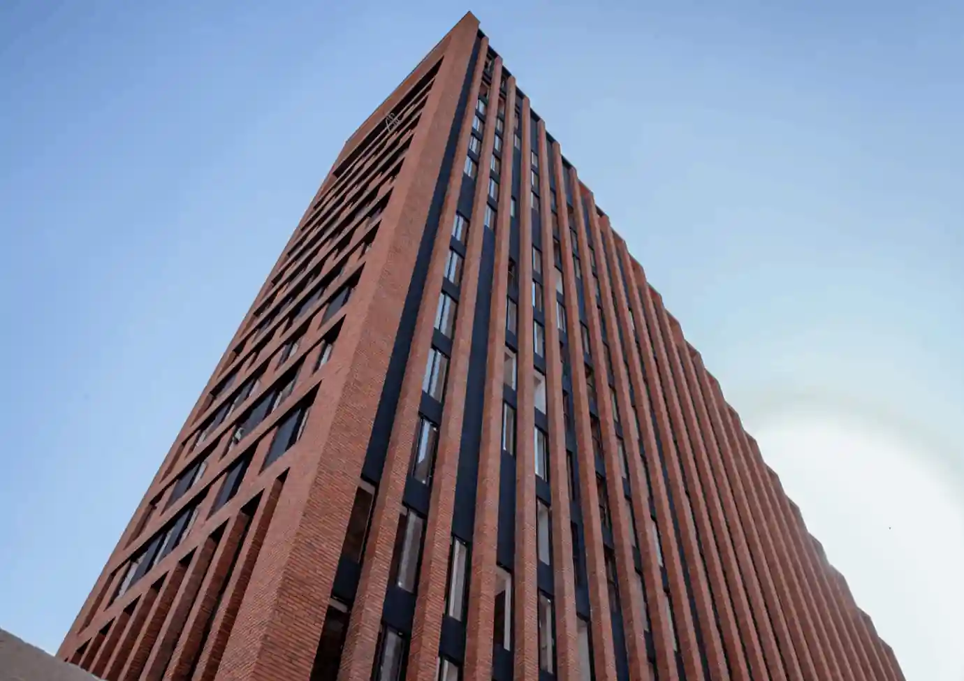 About Us - Zarafa Towers